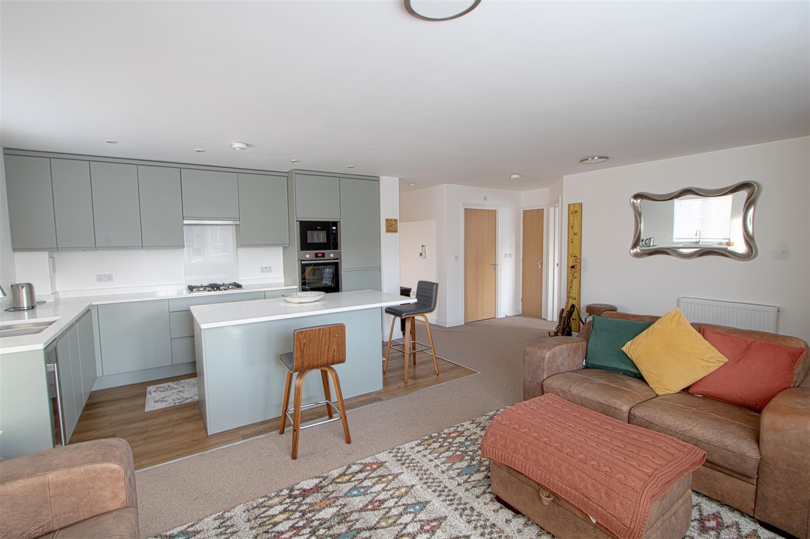 Hampton Court, Basildon | Parabar Estates